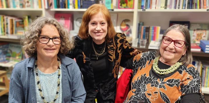 Book Launch - 'Sky Country', Aunty Patsy Cameron and Lisa Kennedy ...